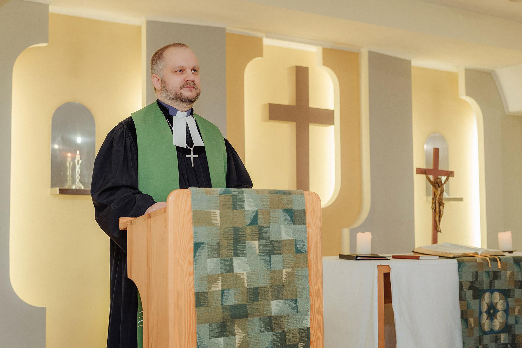 It is difficult to process all that is happening — German Evangelical ...